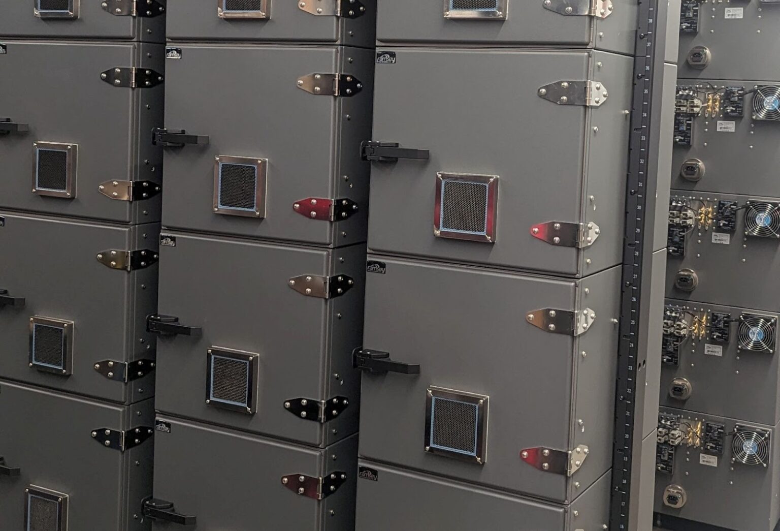 What is a Faraday Box or Faraday Cage? A Faraday Cage Ultimate Guide